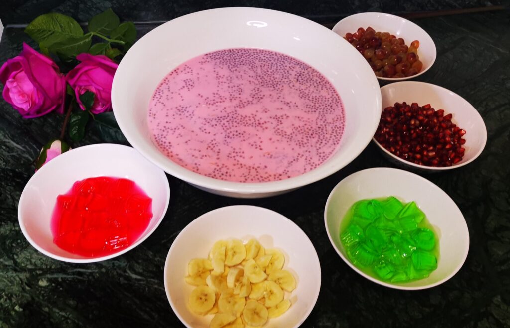 How to make Falooda Restaurant Style - Masth Food